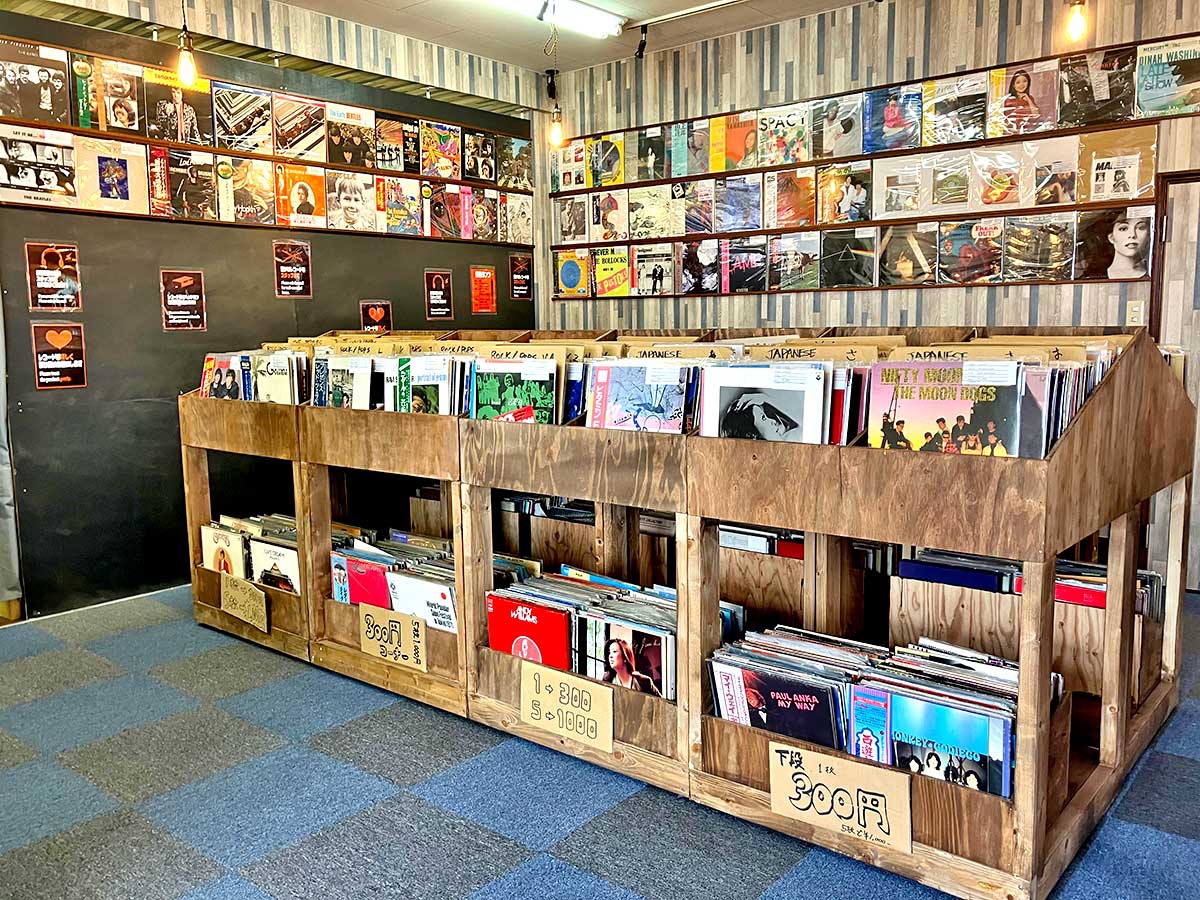 「UNISOUND RECORDS、中古レコードが1万枚」 :: リユース経済新聞