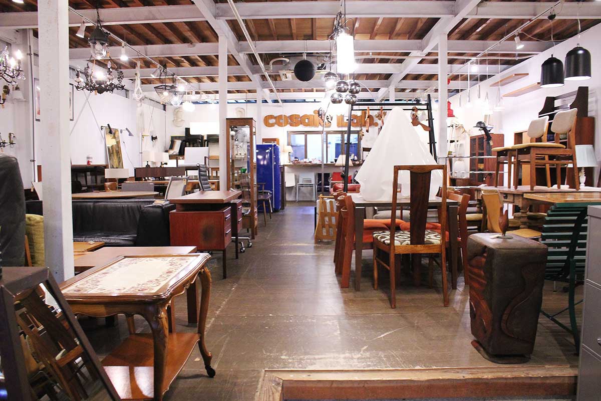「繁盛店の店づくり【vol.278】cosaic Lab.、倉庫を改造した店内 デザイナーズ家具を手頃な価格で」 :: リユース経済新聞